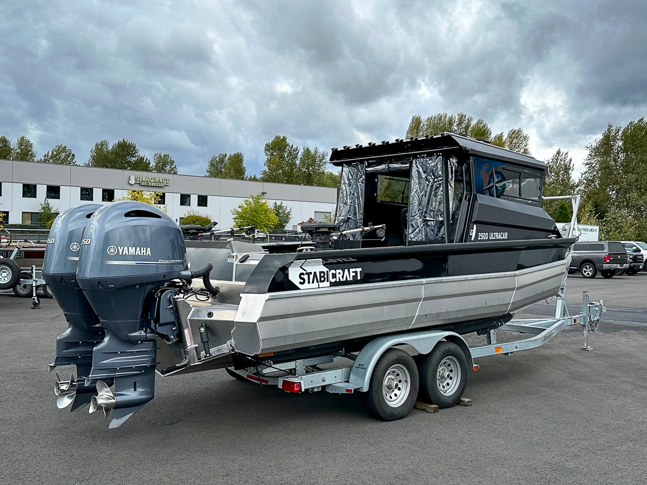 Largest Aluminum boat dealer on the West Coast - Oregon , Washington ...