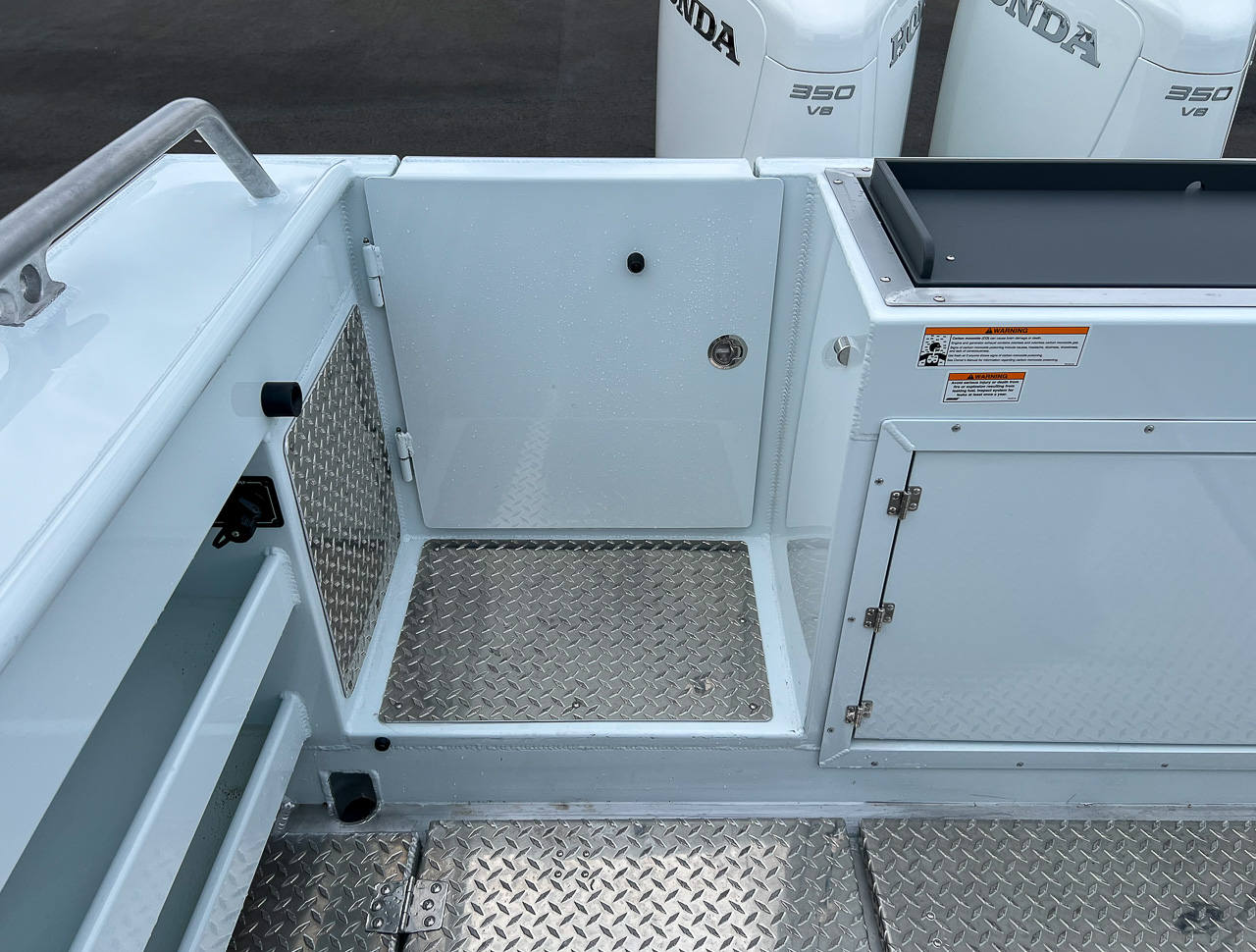 Largest Aluminum boat dealer on the West Coast - Oregon , Washington ...